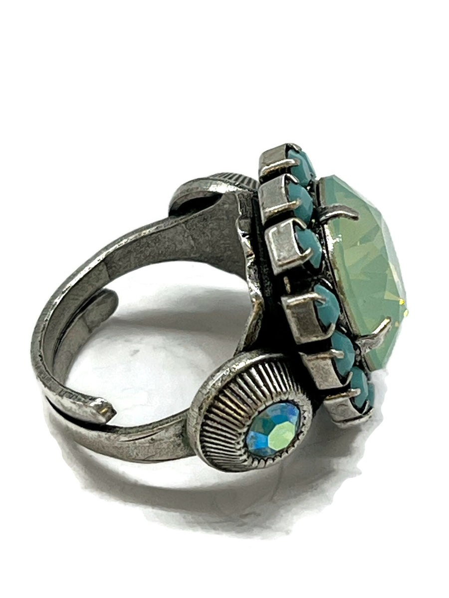 RG-11FSH – La Contessa by Mary DeMarco